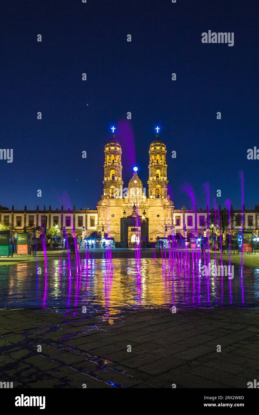 Guadalajara zapopan basilica hi-res stock photography and images - Alamy