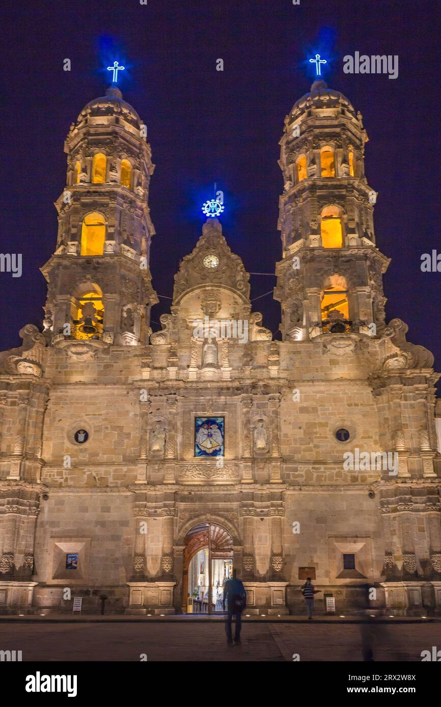 Guadalajara zapopan basilica hi-res stock photography and images - Alamy