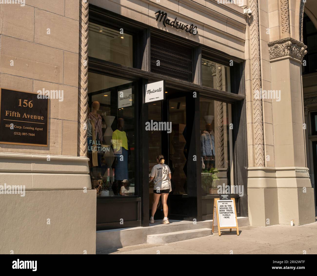 Madewell hi-res stock photography and images - Alamy