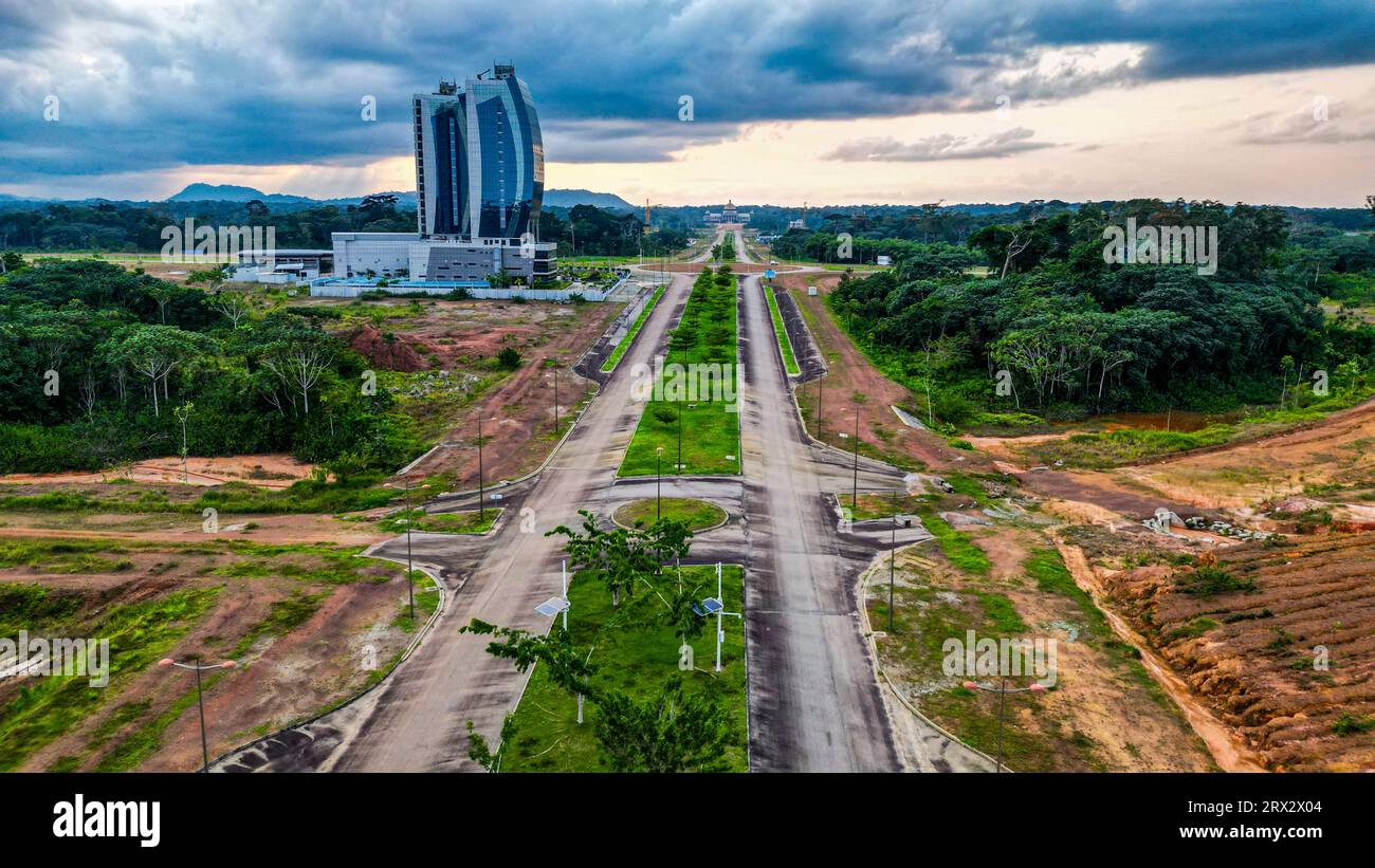 Equatorial forest africa hi-res stock photography and images - Alamy
