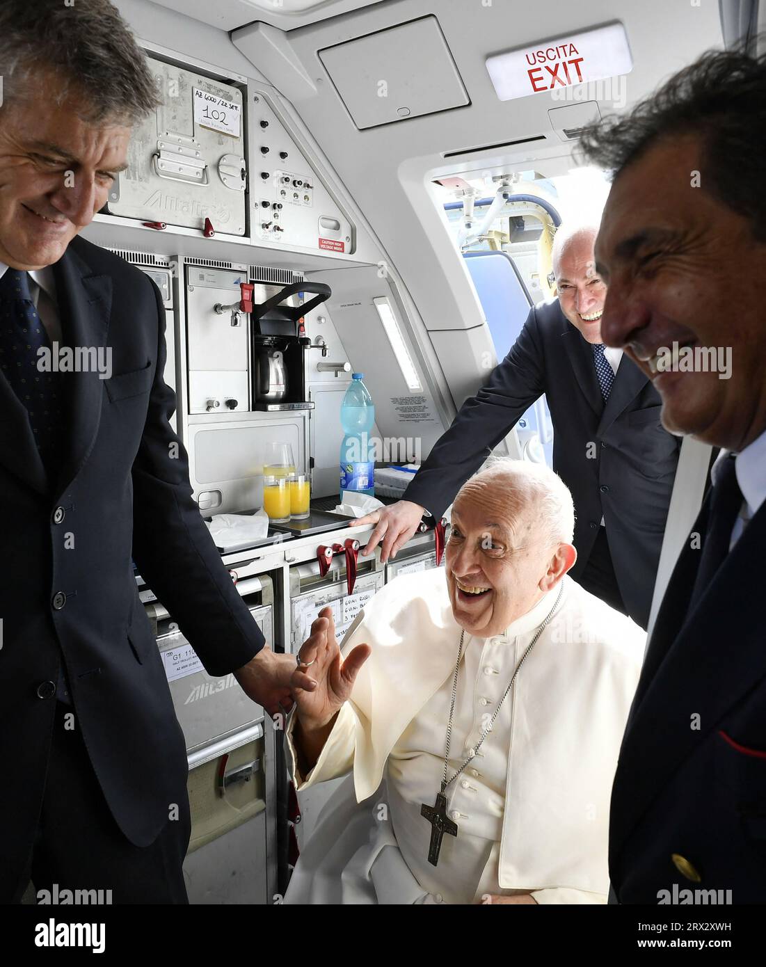 Marseille, France. 22nd Sep, 2023. Pope Francis arrives at the papal ...