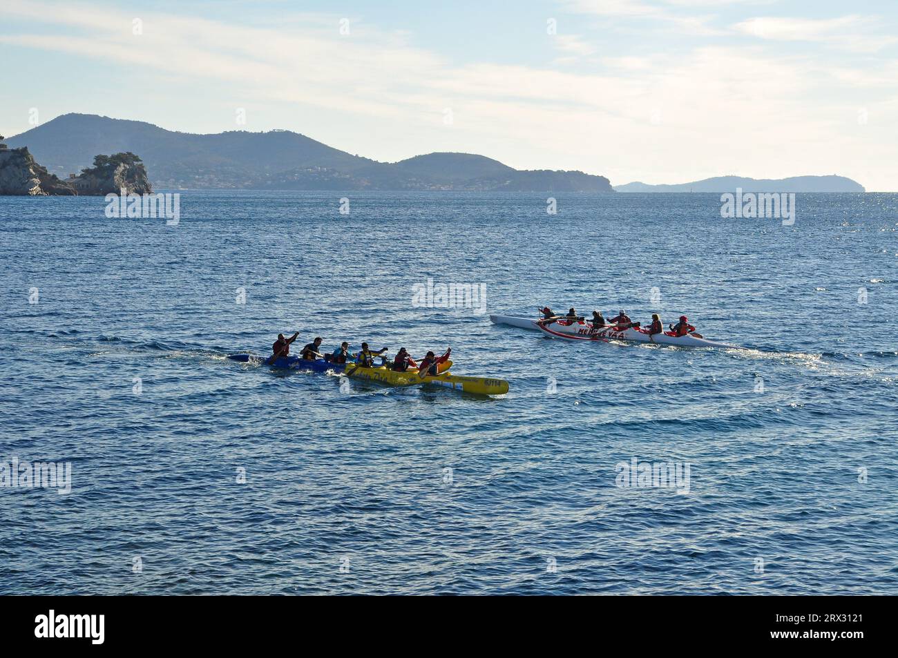 Crews training hi-res stock photography and images - Alamy