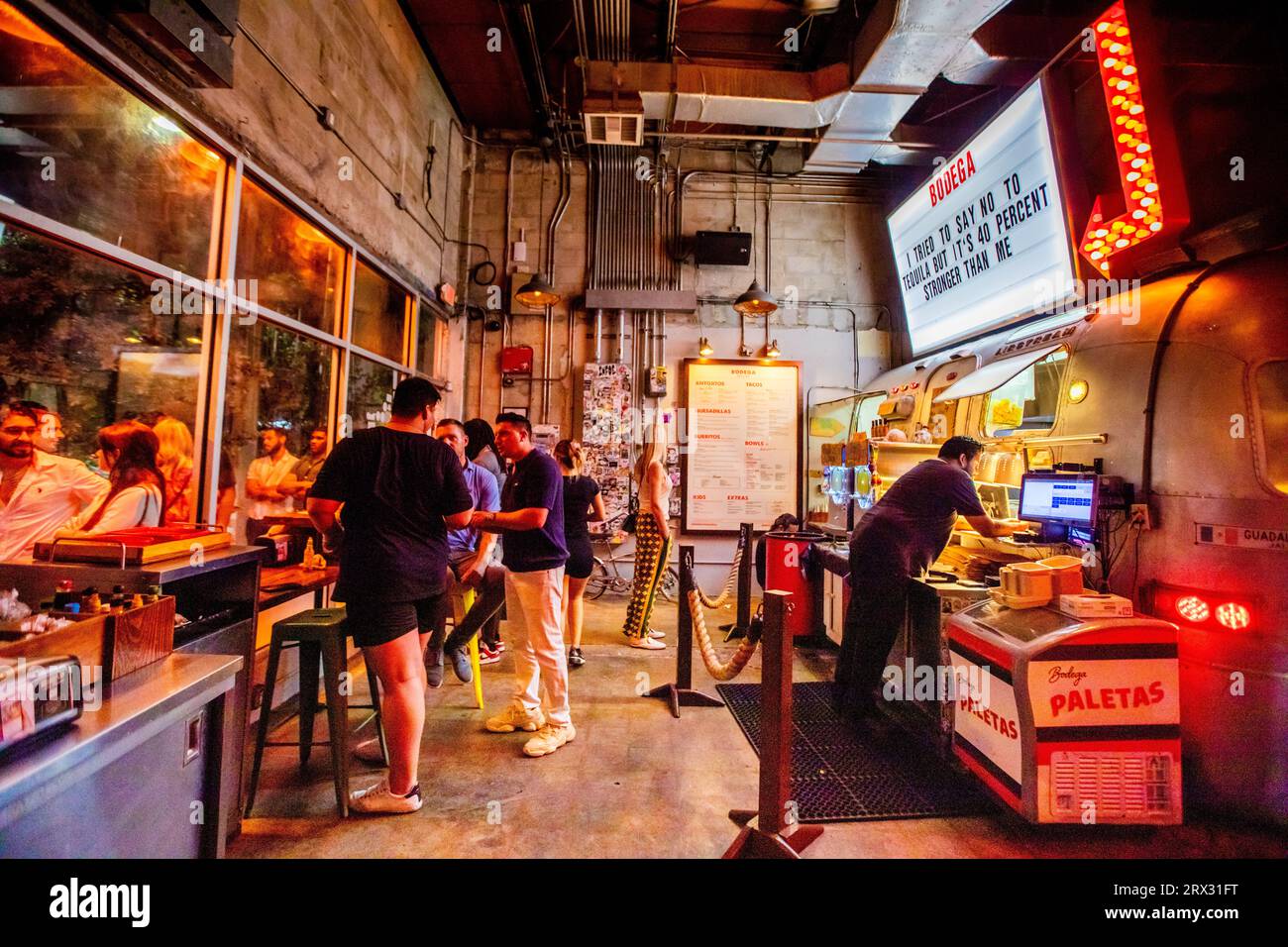 Woman miami buildings hi-res stock photography and images - Alamy