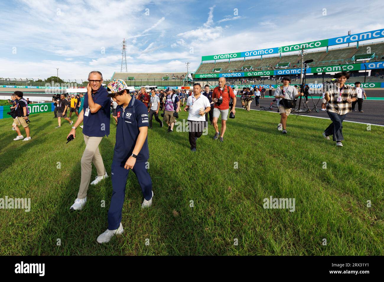 The preserve the bees project presented by sebastian vettel hi-res ...