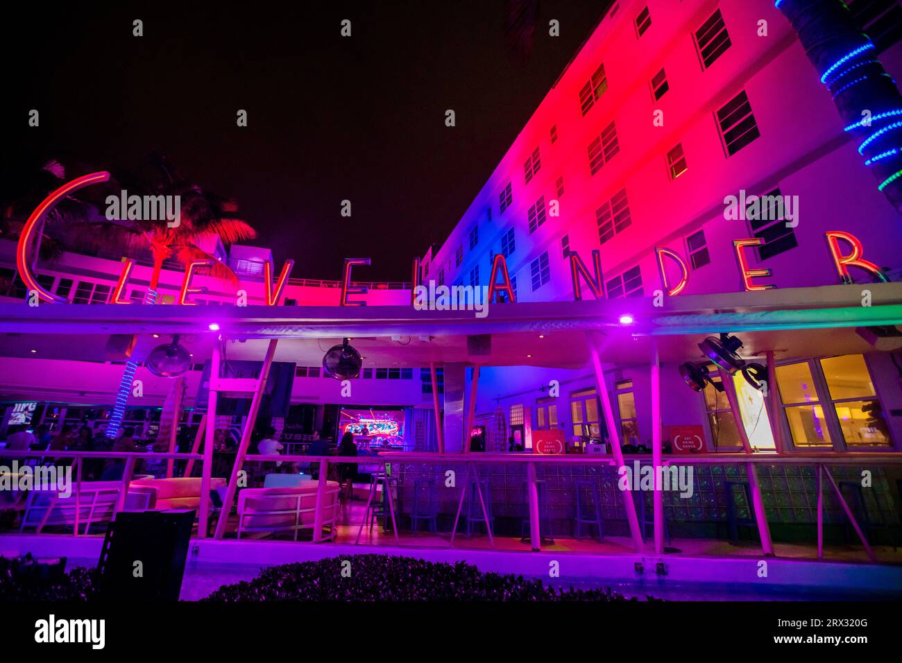 Clevelander miami at night hi-res stock photography and images - Alamy