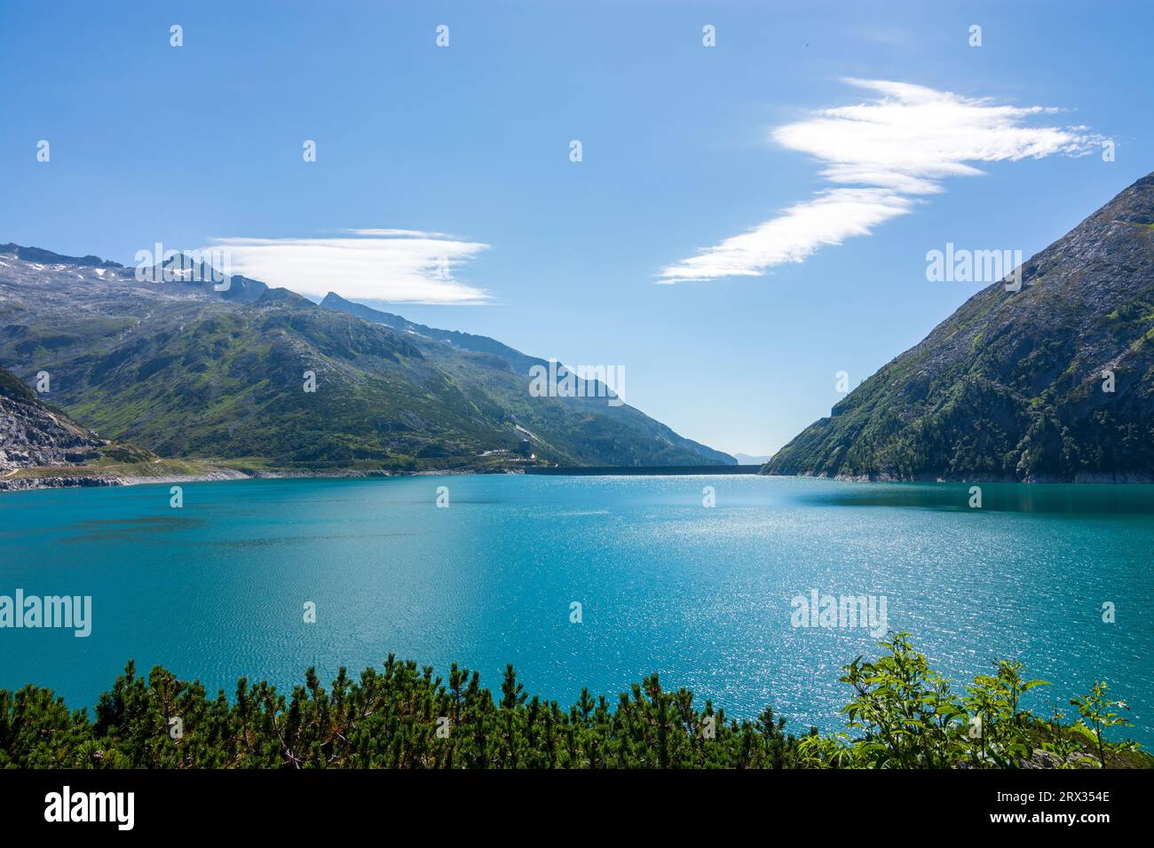 Malta: reservoir Kölnbrein of power stations Maltakraftwerke, view to ...