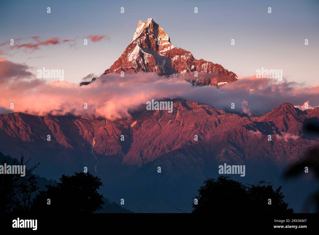 Australian camp nepal hi-res stock photography and images - Alamy