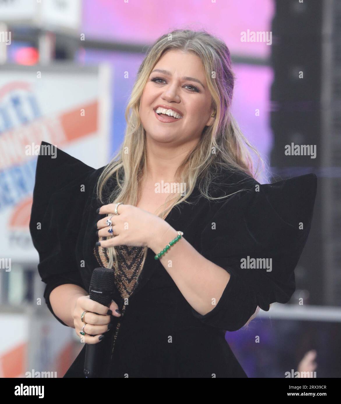 September 22, 2023, New York, New York, USA: Singer//talk show host ...