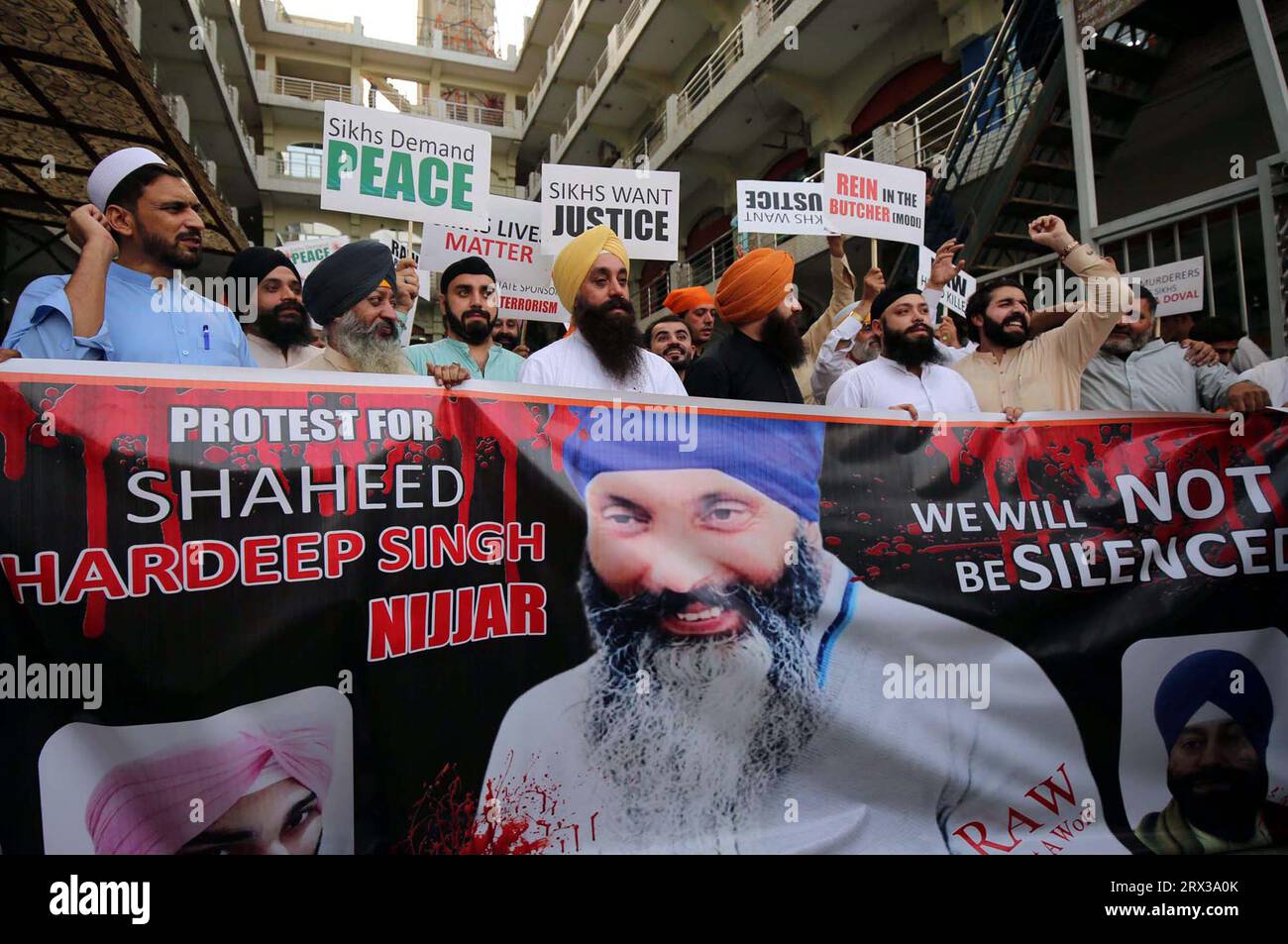 Hardeep sing hi-res stock photography and images - Alamy