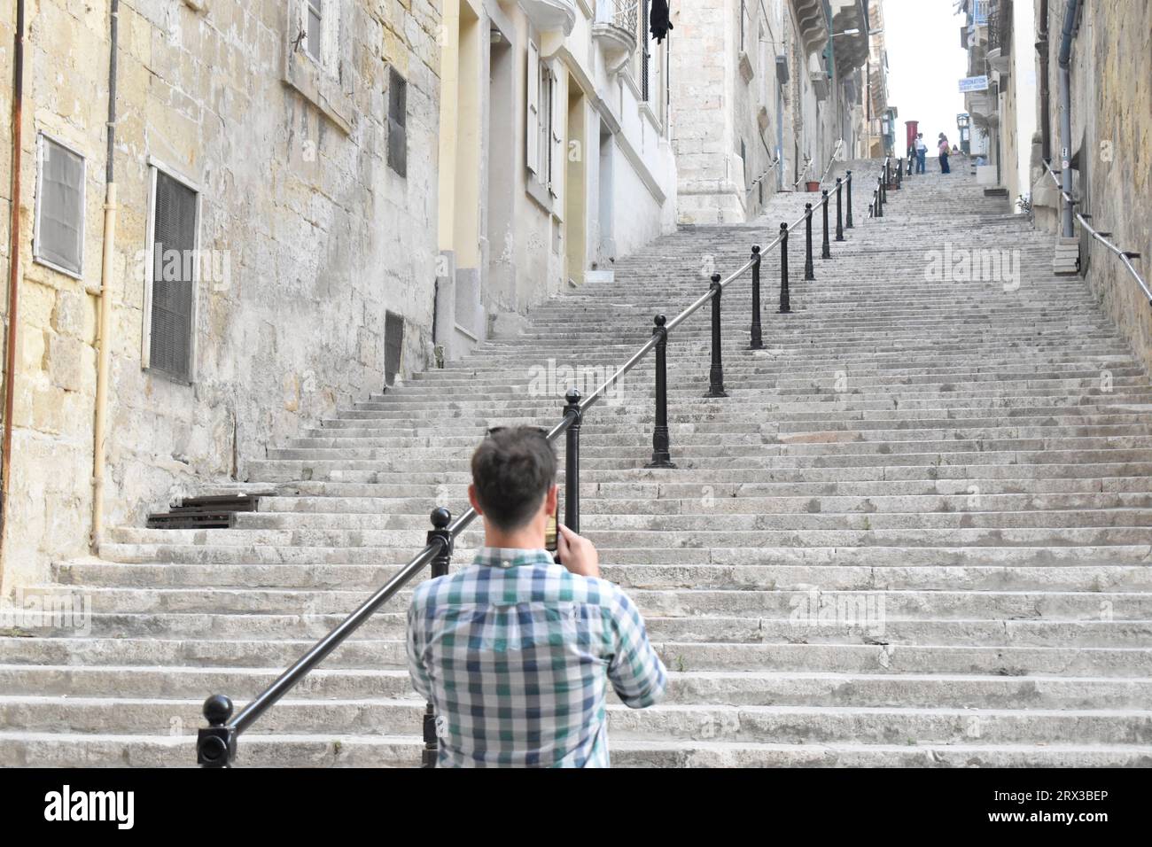 Malta valletta back street hi-res stock photography and images - Alamy