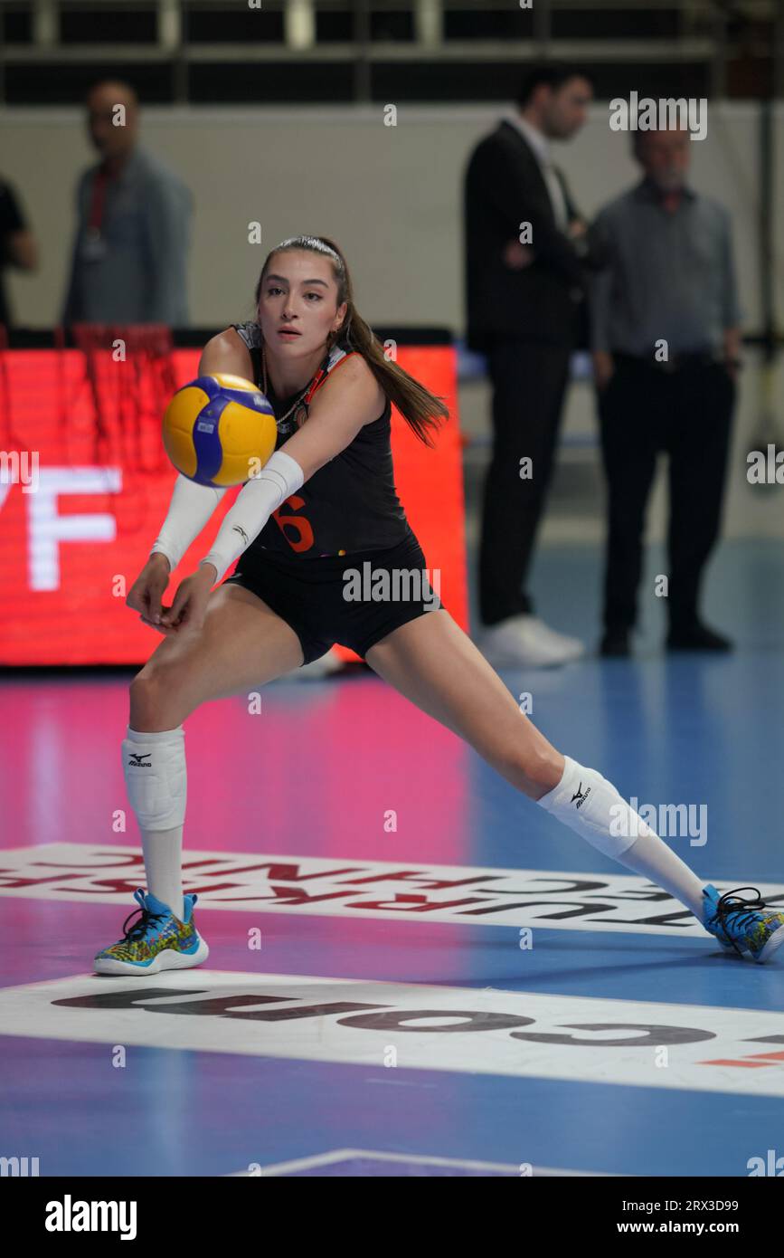 ISTANBUL, TURKIYE - JANUARY 21, 2023: Saliha Sahin warming up before ...