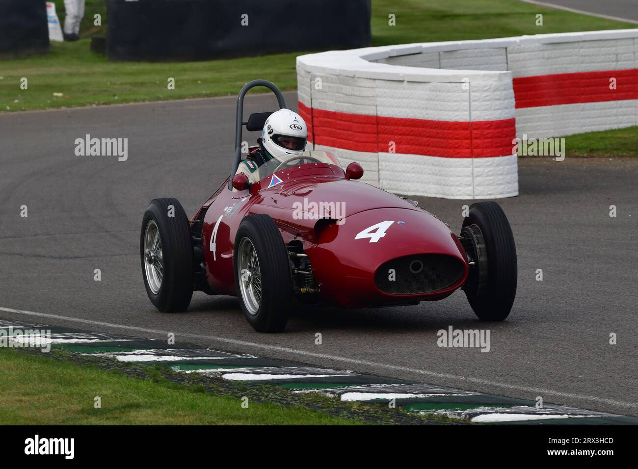 Jeffrey O'Neil, Maserati 250F, Richmond and Gordon Trophies, 25 minutes ...