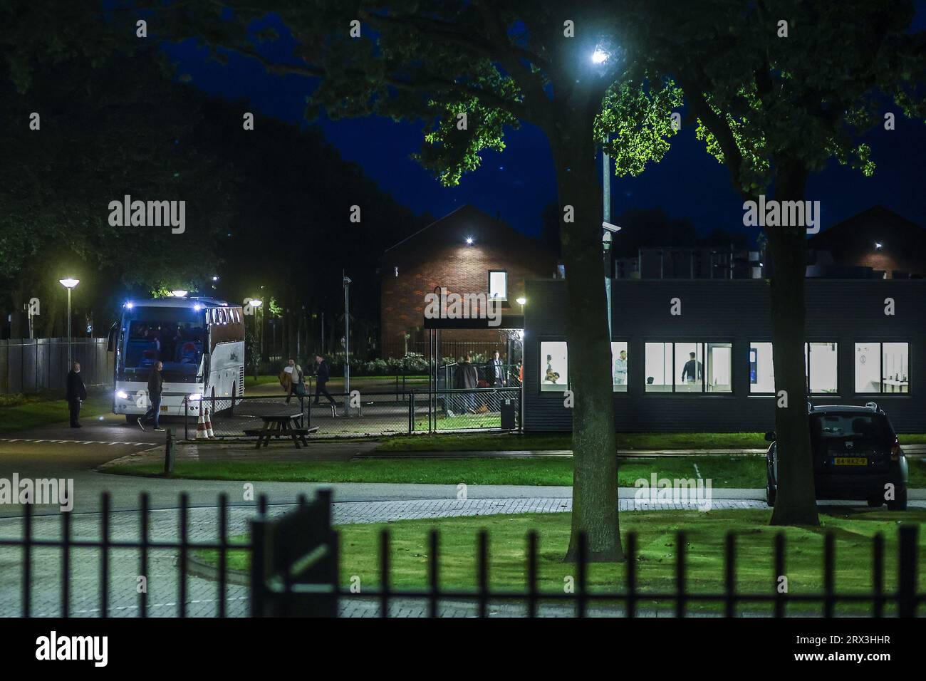 Ind asylum seeker hi-res stock photography and images - Alamy