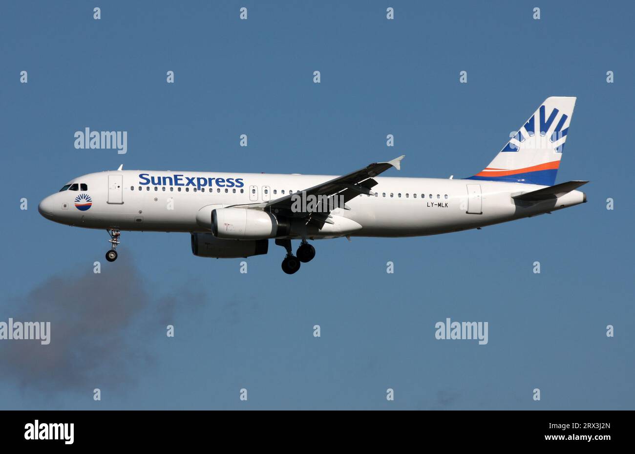 An Airbus A320 of SunExpress approaches London Gatwick Airport Stock ...