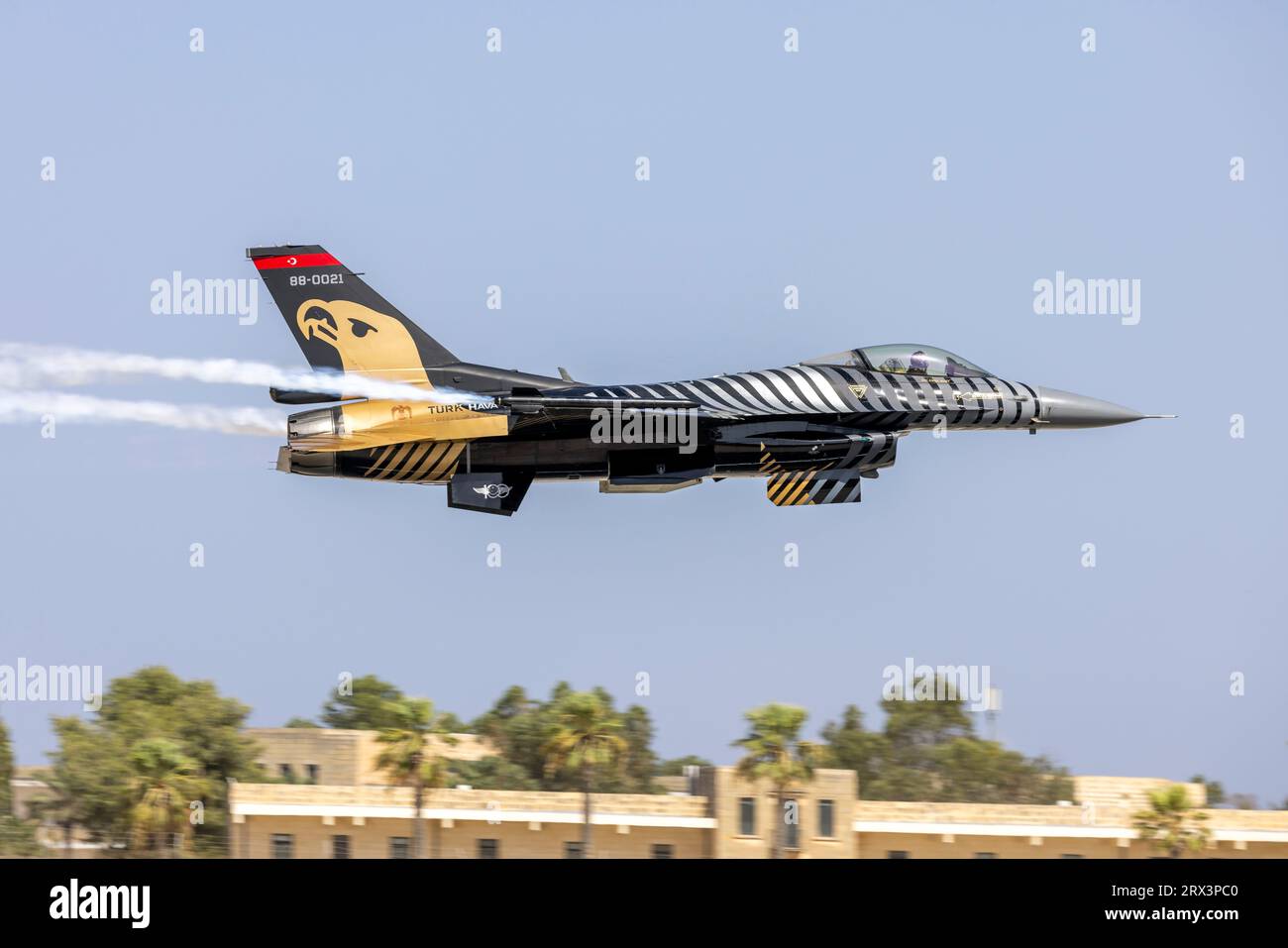 Turkish Air Force General Dynamics (TUSAS) F-16C Fighting Falcon (401 ...