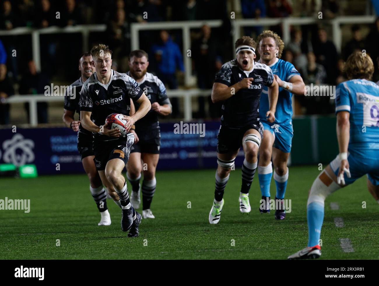 Newcastle, UK. 11th June, 2023. Ben Redshaw of Newcastle Falcons makes ...