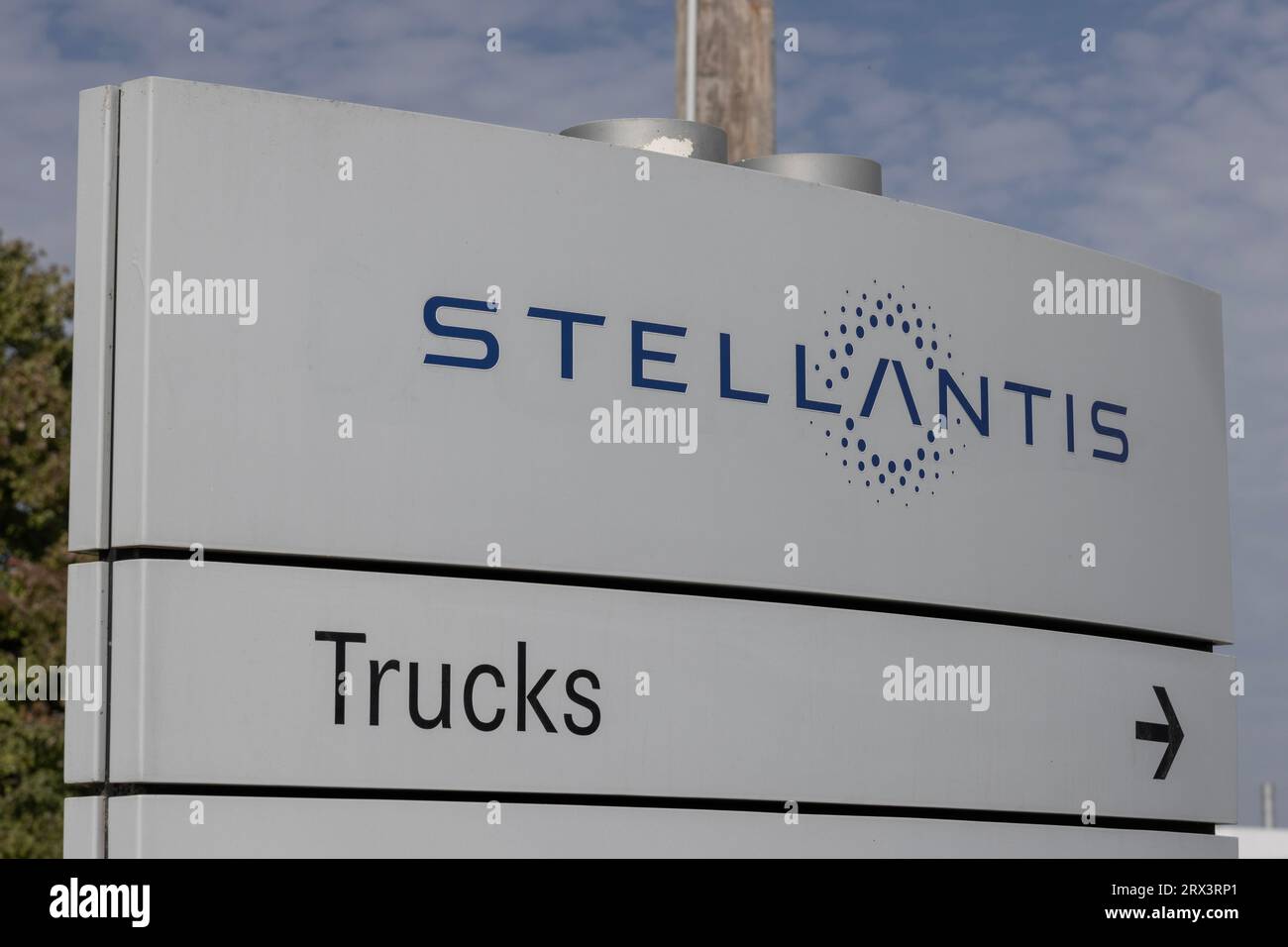 Kokomo - September 22, 2023: Stellantis Engine and Transmission complex ...