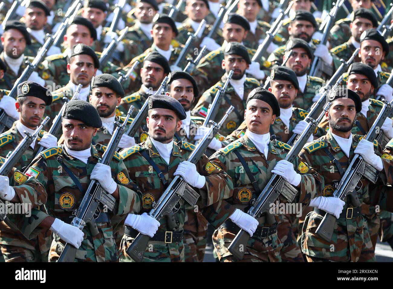 Iraqi soldiers 1980 hi-res stock photography and images - Alamy