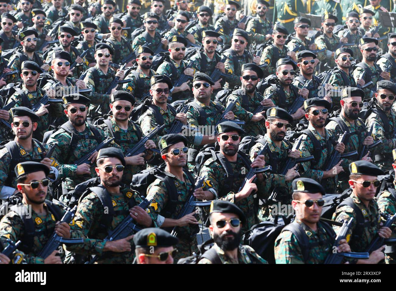 Iraqi soldiers 1980 hi-res stock photography and images - Alamy
