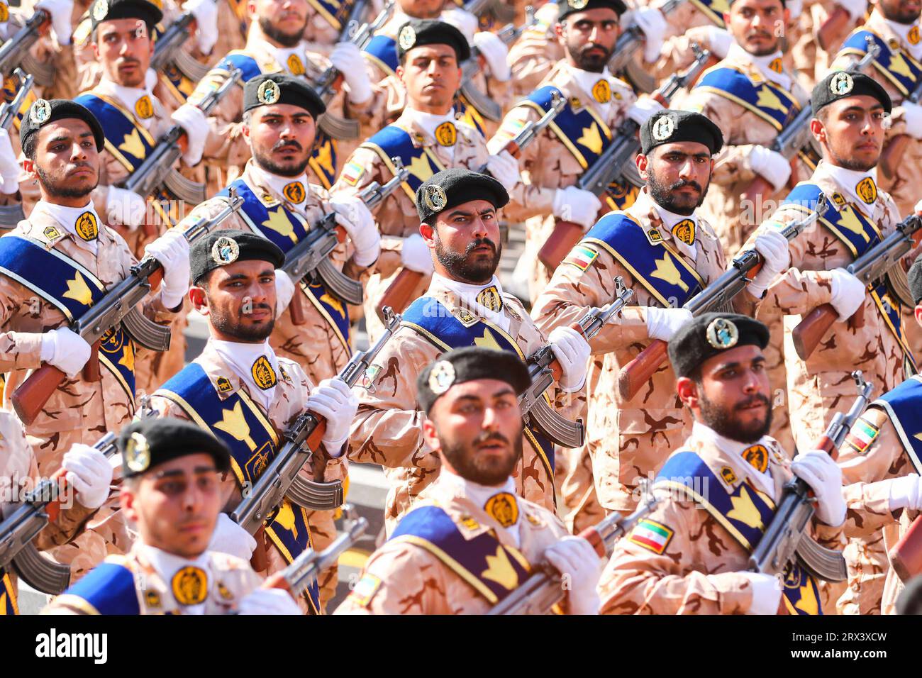 Iraqi soldiers 1980 hi-res stock photography and images - Alamy