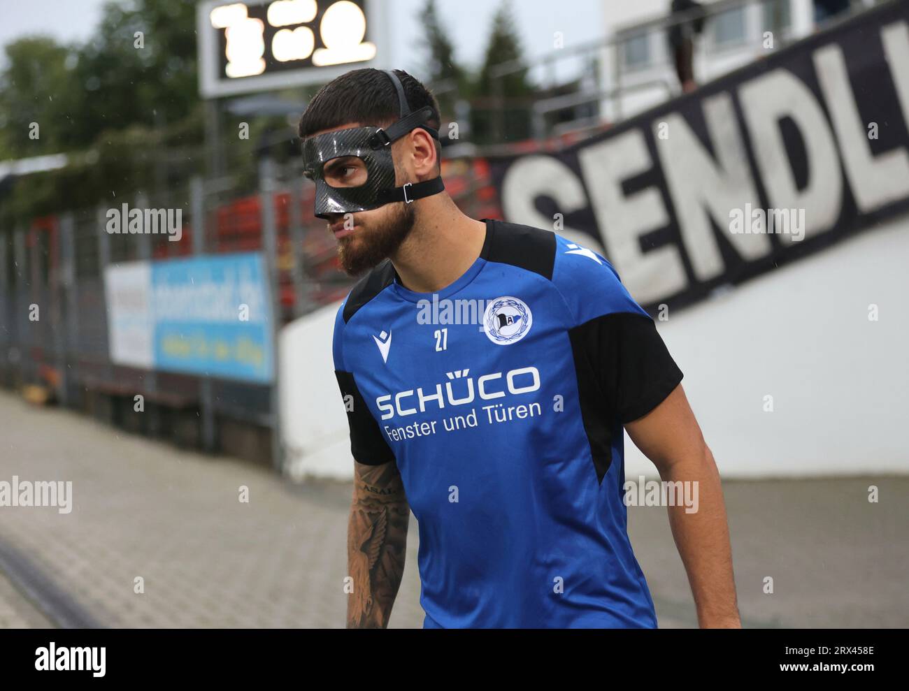 Gerrit gohlke arminia bielefeld kopf hi-res stock photography and ...
