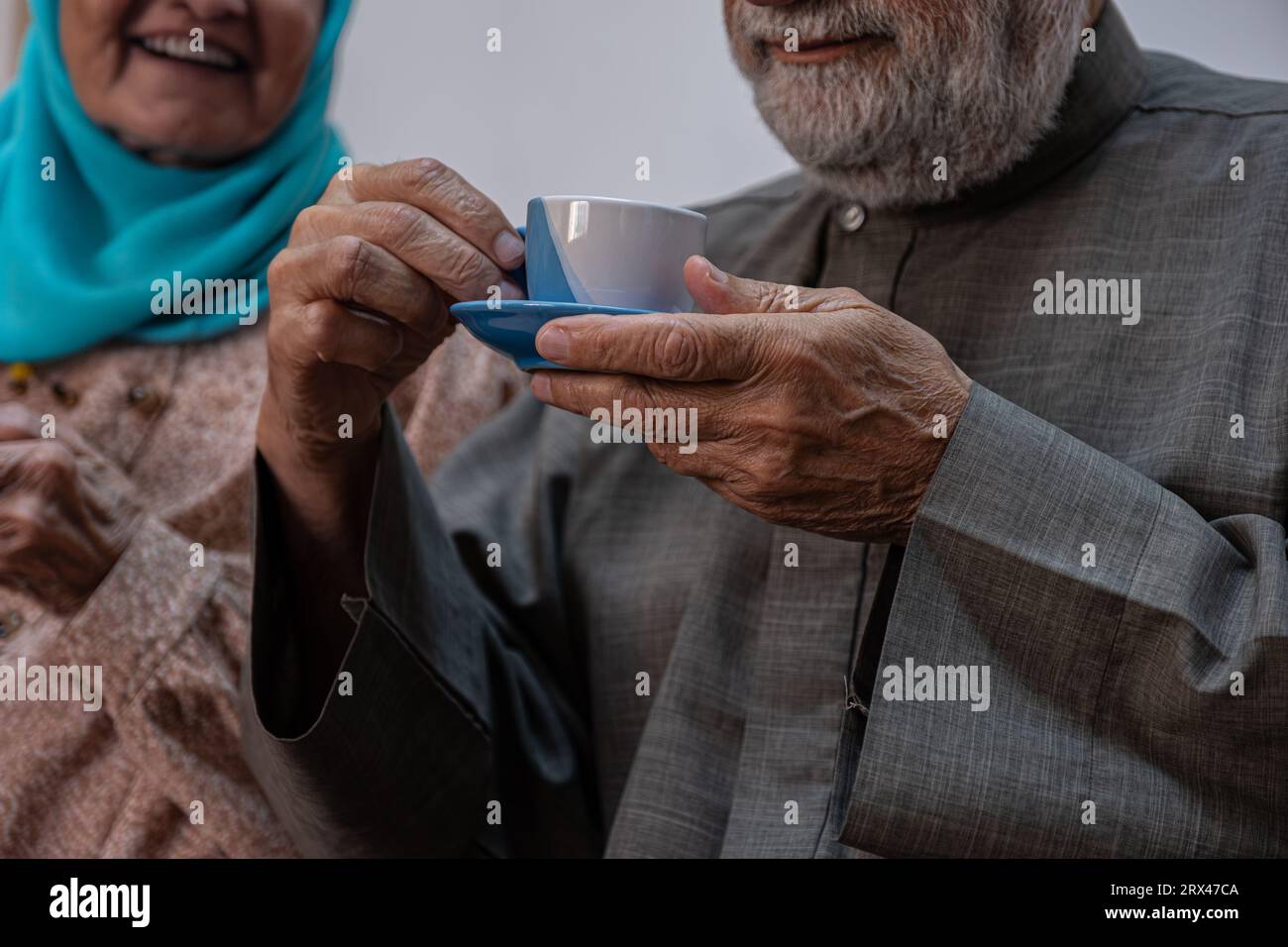 Arabic conversation hi-res stock photography and images - Alamy