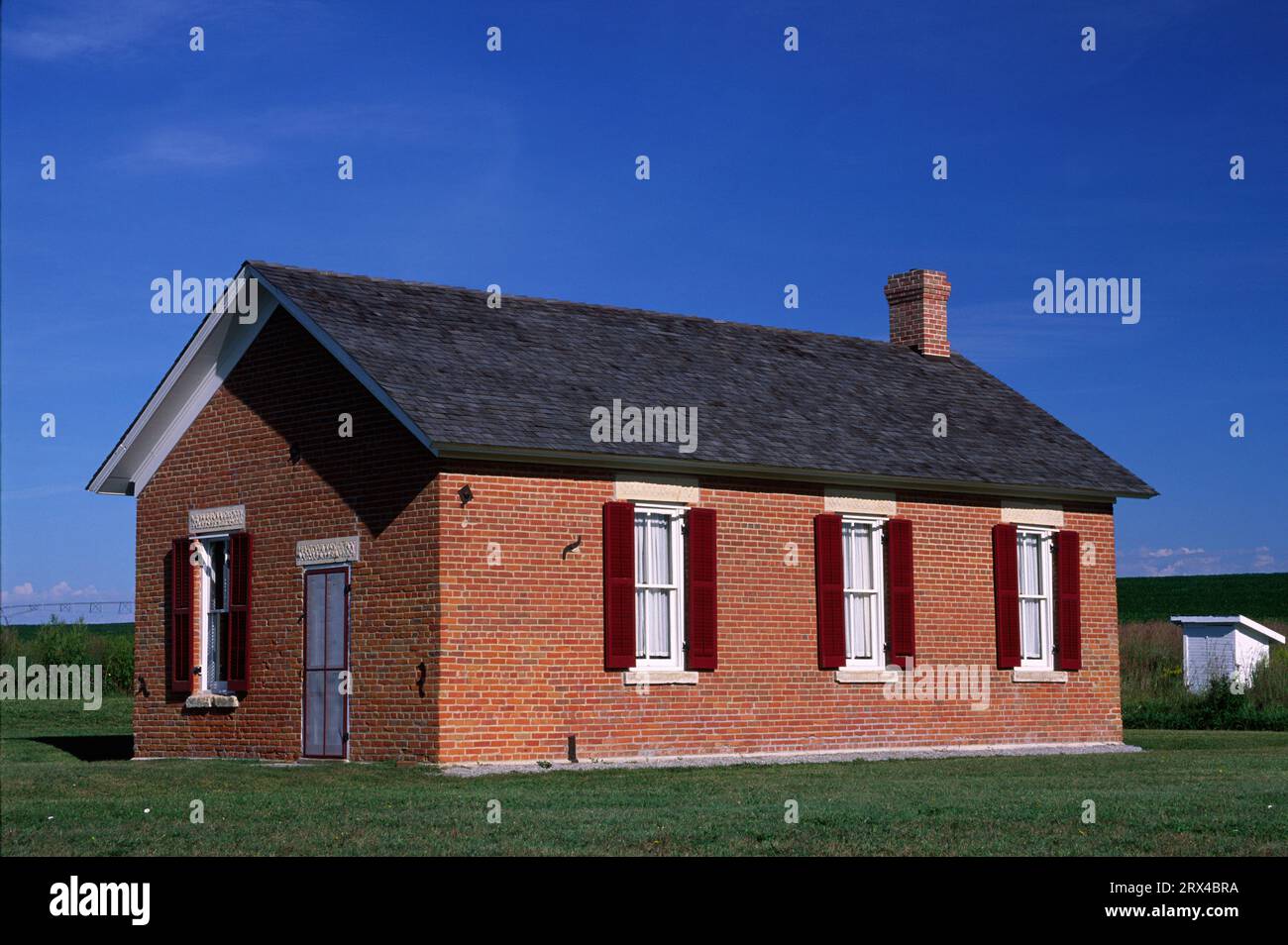 Prairie homestead hi-res stock photography and images - Alamy