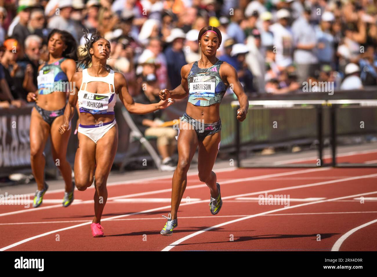 Womens 100m hurdles hi-res stock photography and images - Alamy