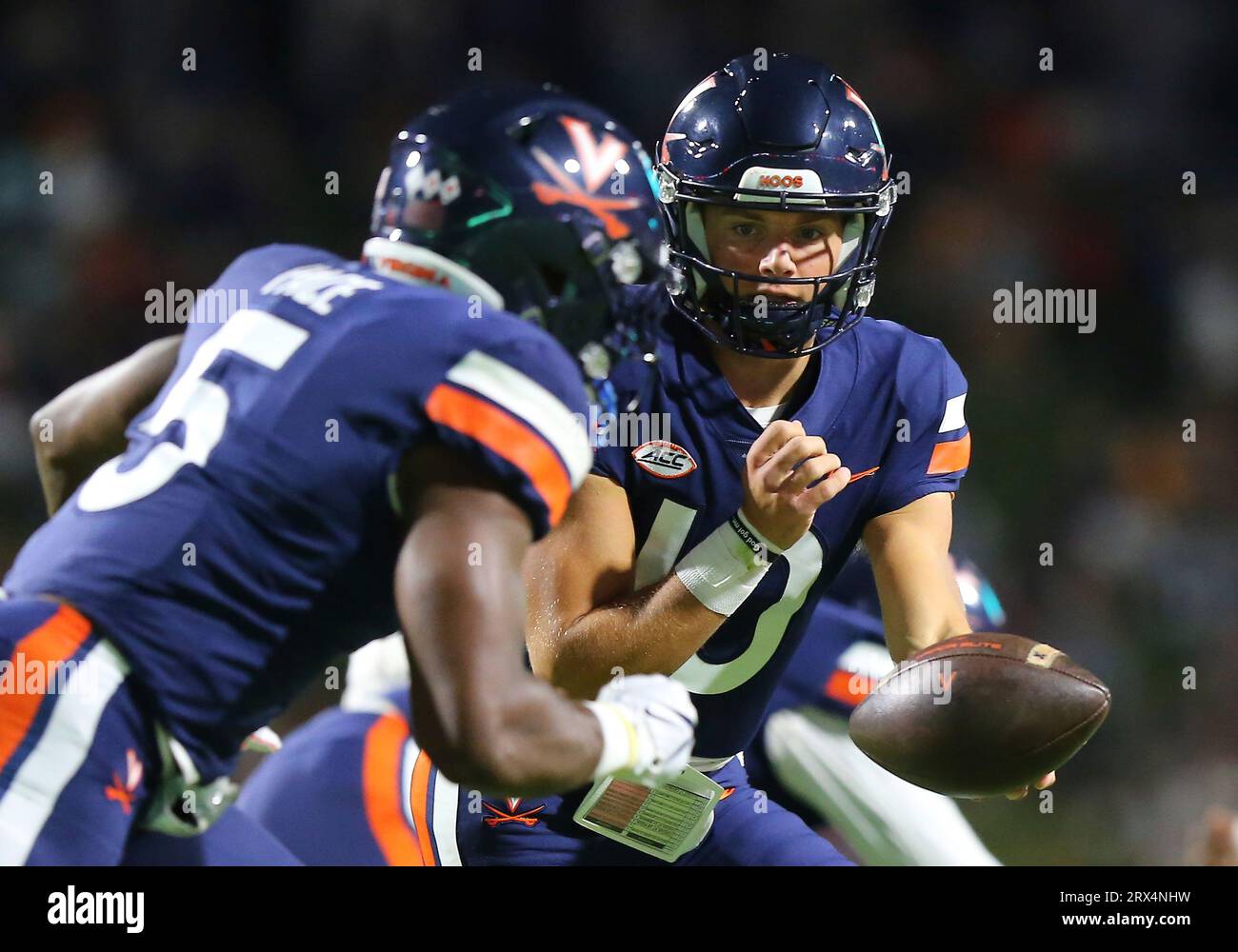 CHARLOTTESVILLE, VA - SEPTEMBER 22: Virginia Cavaliers Quarterback ...