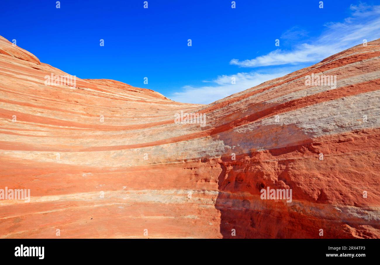 Stripes of Fire Wave - Valley of Fire State Park, Nevada Stock Photo ...