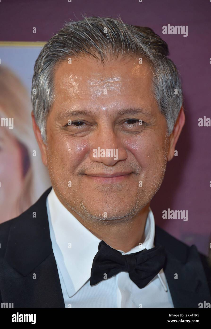 Joe Kiani arrives at the third Los Angeles Beverly Arts (LABA) Icon ...