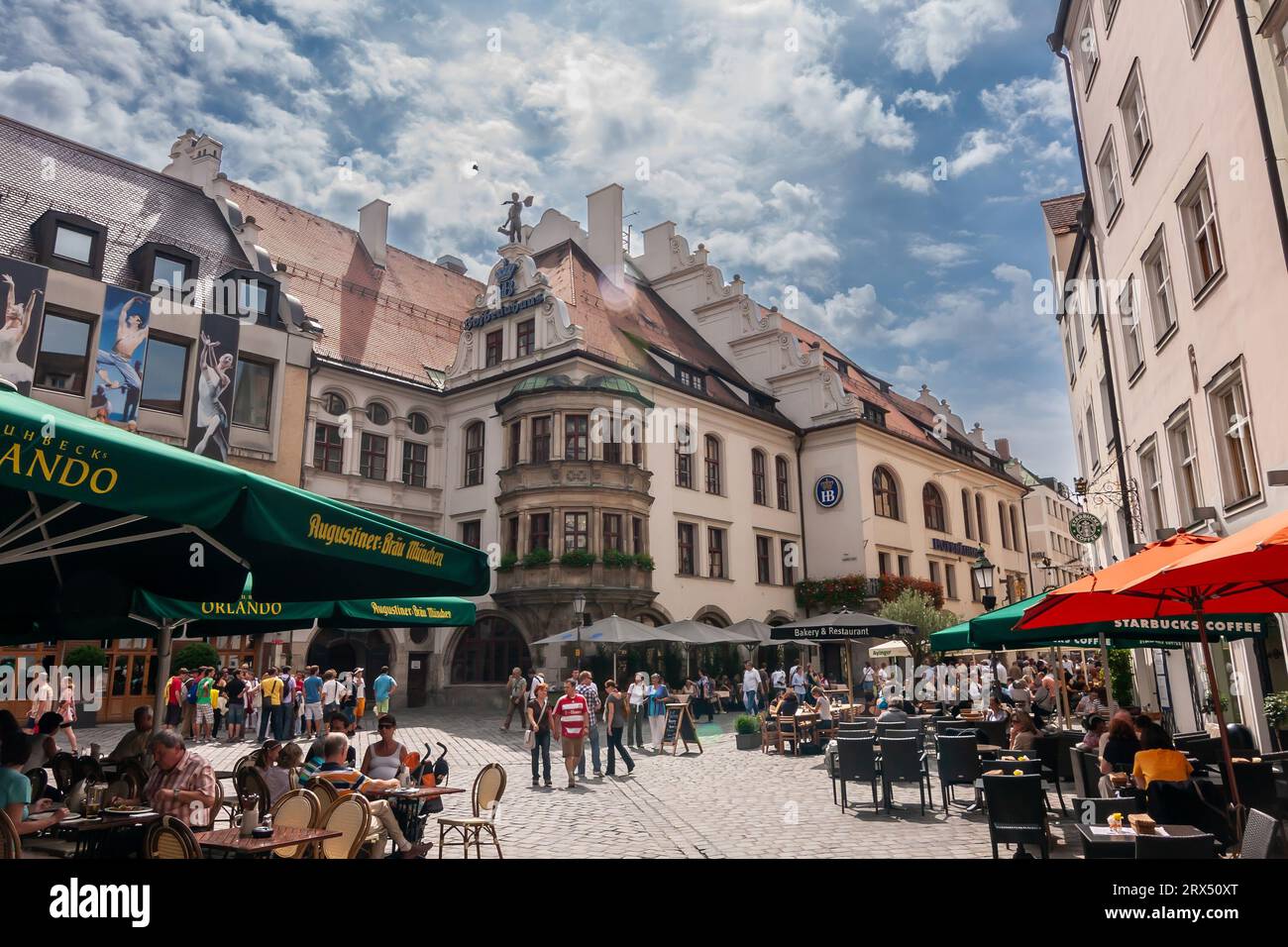 Hofbräuhaus beer hall hi-res stock photography and images - Alamy