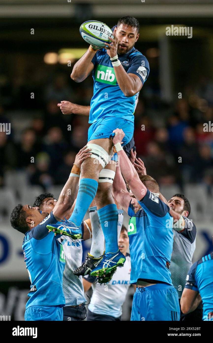 Patrick tuipulotu blues rugby hi-res stock photography and images - Alamy