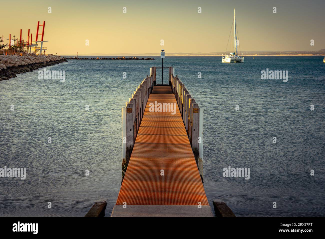 Wooden pier at Geraldton beach, WA, Australia Stock Photo - Alamy