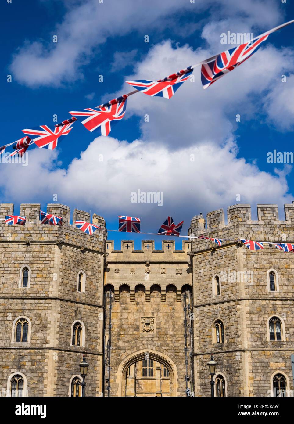 Union Jack Flags, Battlements above the Henry VIII Gate, Windsor Gate ...