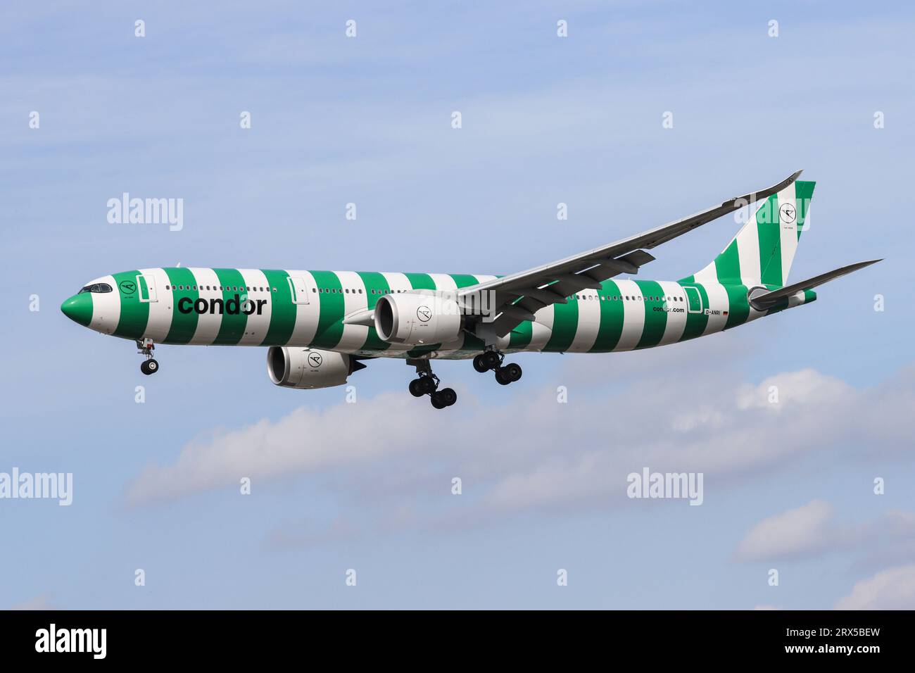 Holliday landing hi-res stock photography and images - Alamy