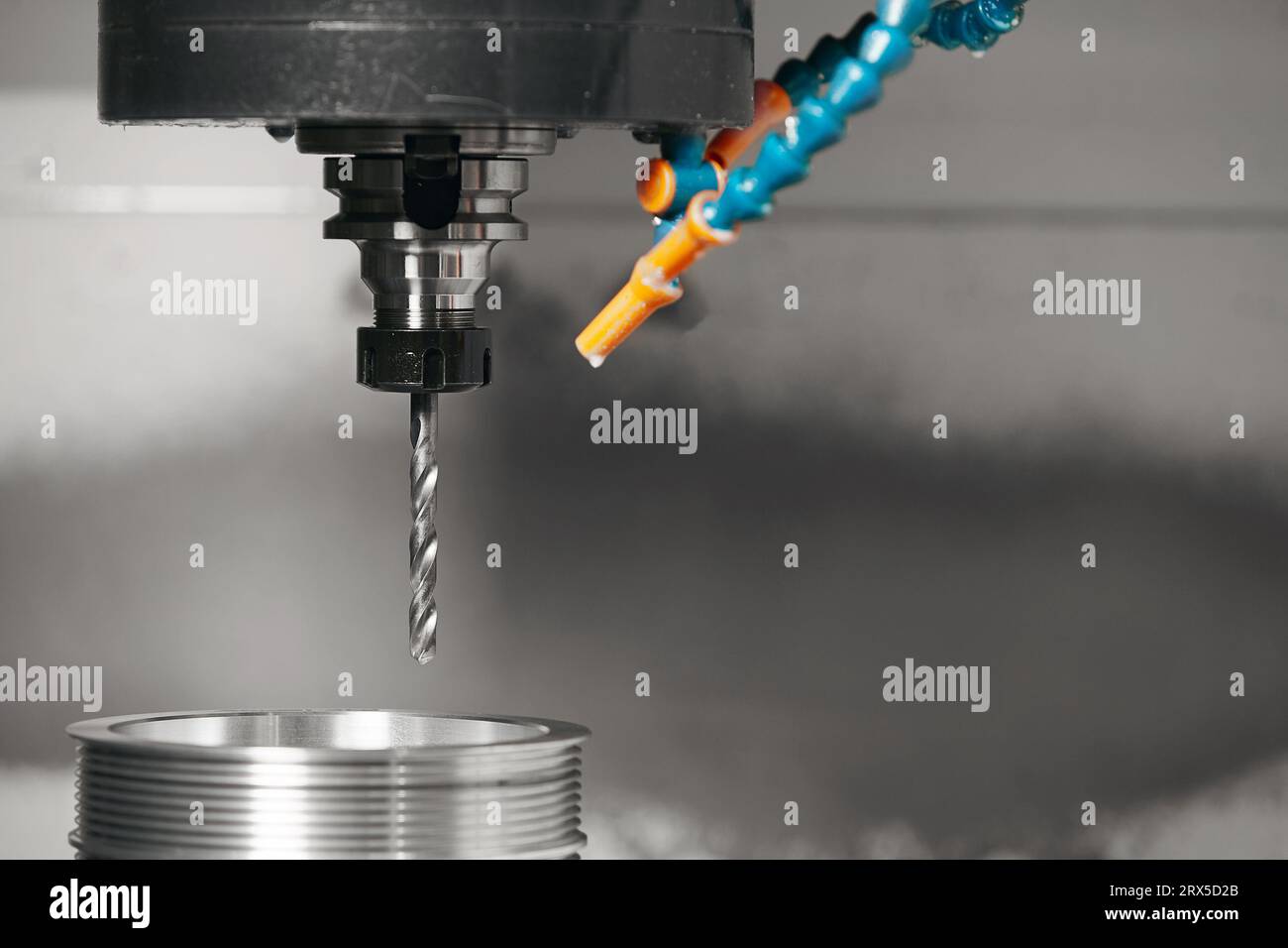 Metalworking milling head. Industrial CNC machine Stock Photo - Alamy
