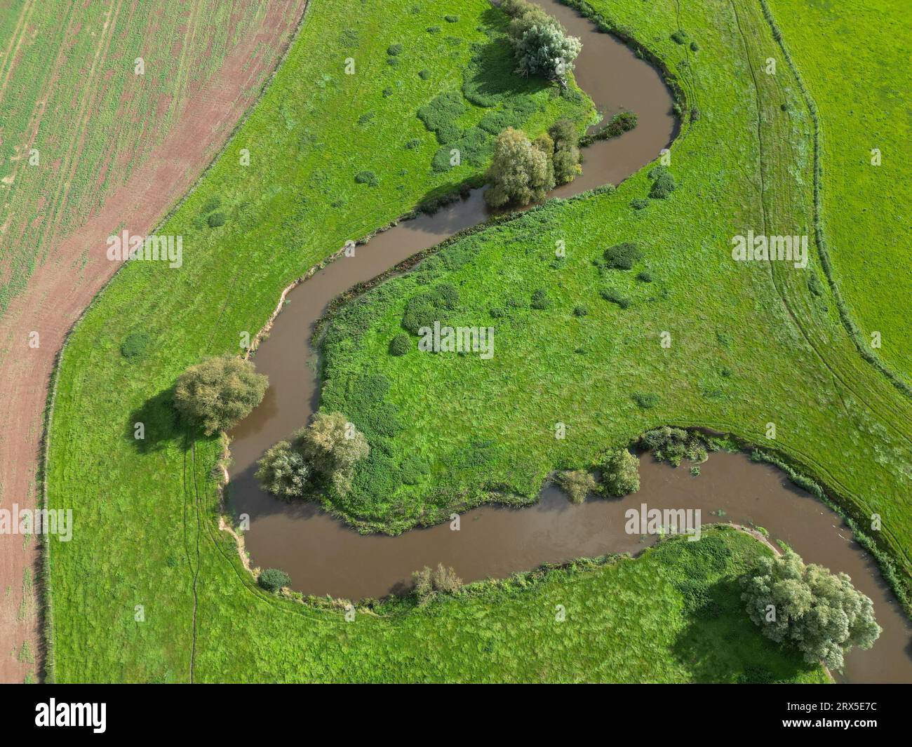 Meander river aerial hi-res stock photography and images - Alamy