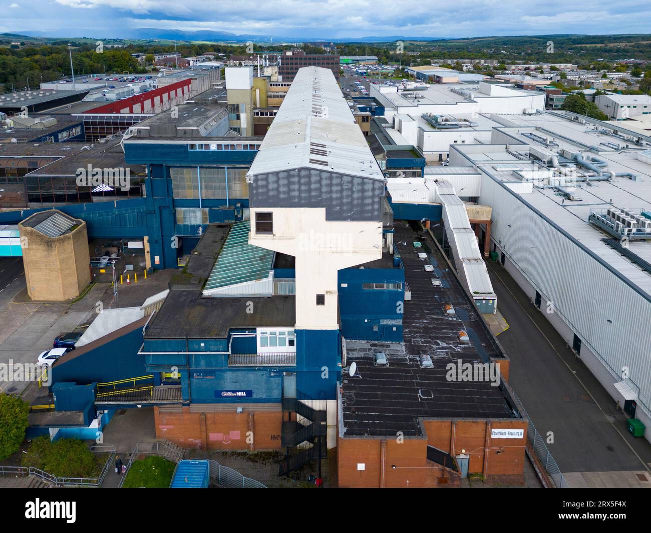 Cumbernauld new town centre hi-res stock photography and images - Alamy