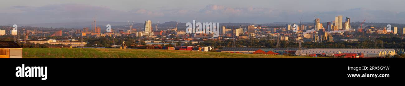 Leeds skyline panorama 2023 hi-res stock photography and images - Alamy