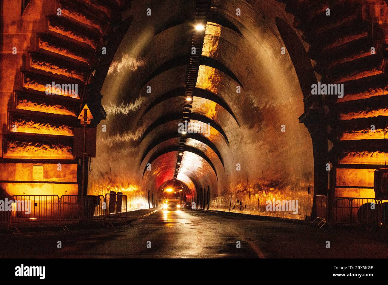 Nighttime repair hi-res stock photography and images - Alamy