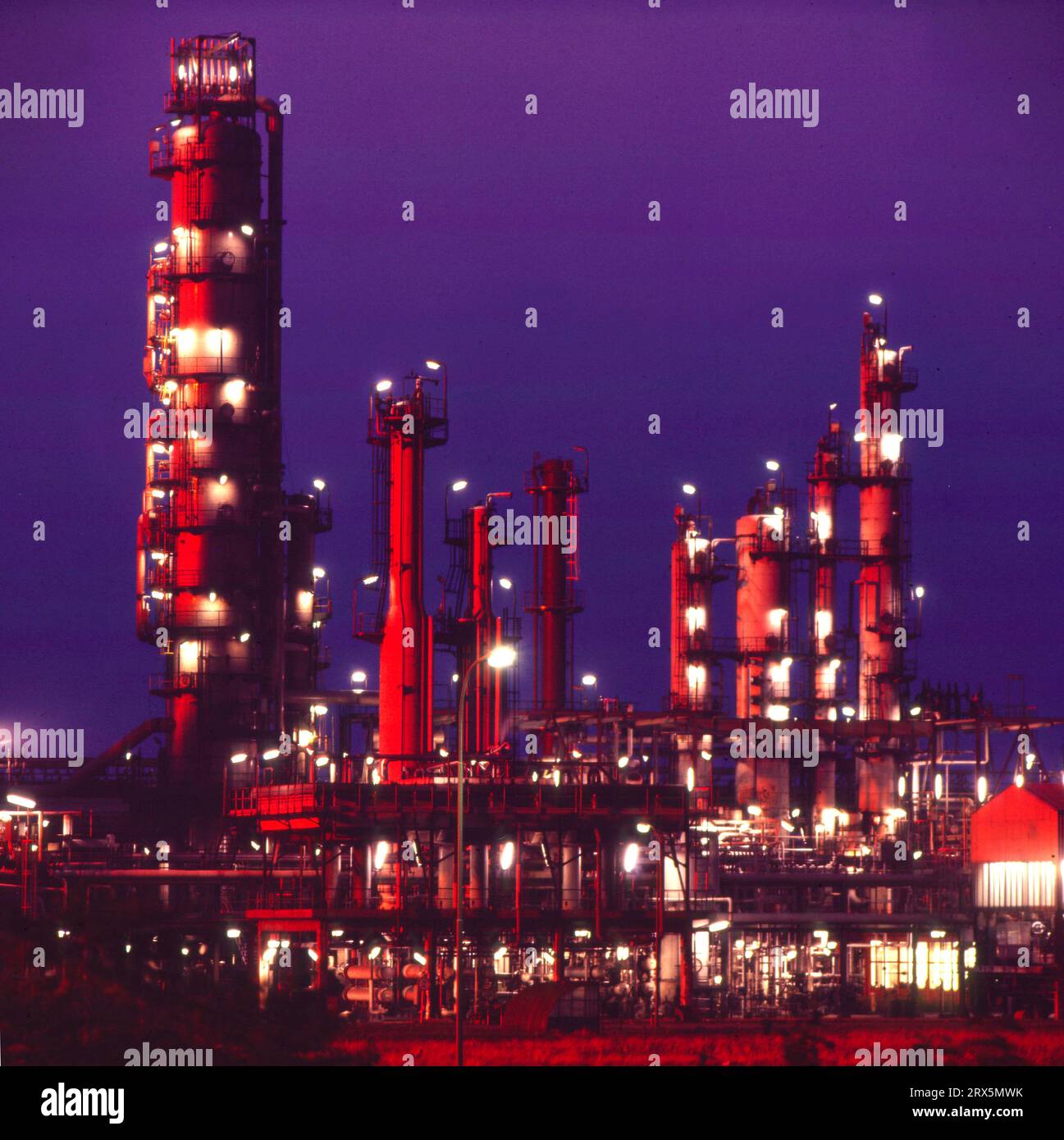 Petroleum refinery, crude oil, mineral oil, pipline, A petroleum ...