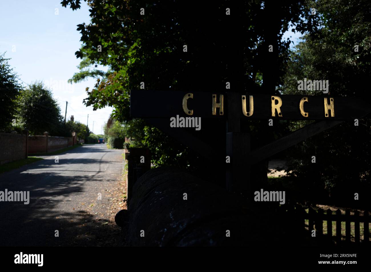 Suffolk road sign hi-res stock photography and images - Alamy