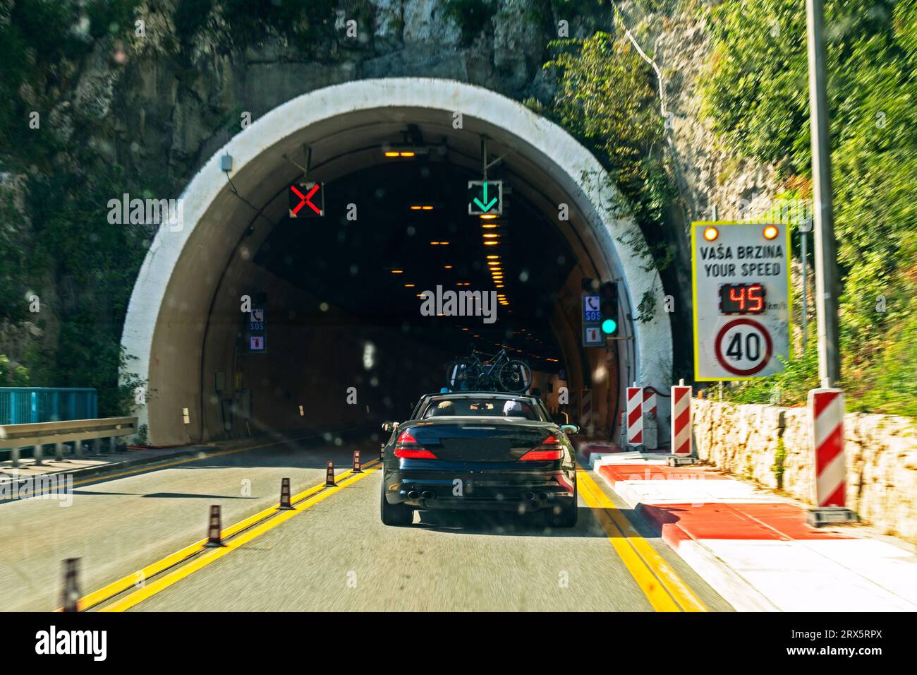 Car tunnels hi-res stock photography and images - Alamy