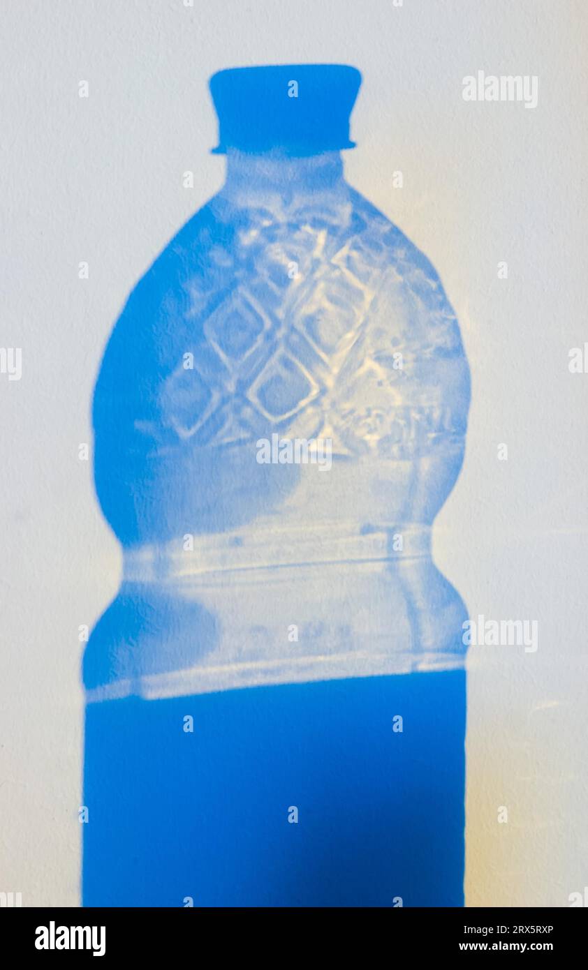 Projection of shadow hi-res stock photography and images - Alamy