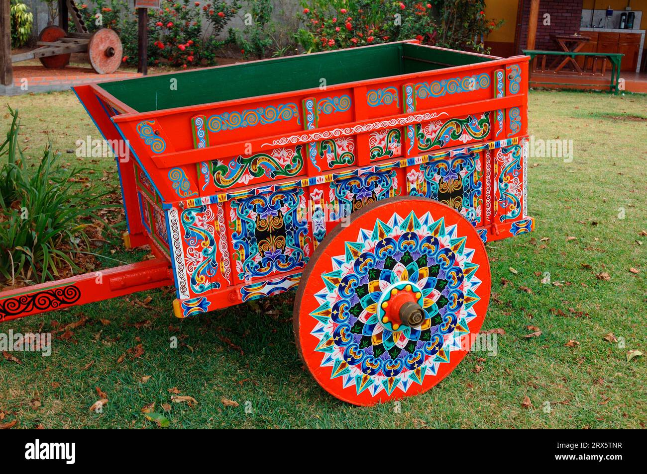 Painted ox cart, Sarchi, Costa Rica Stock Photo - Alamy