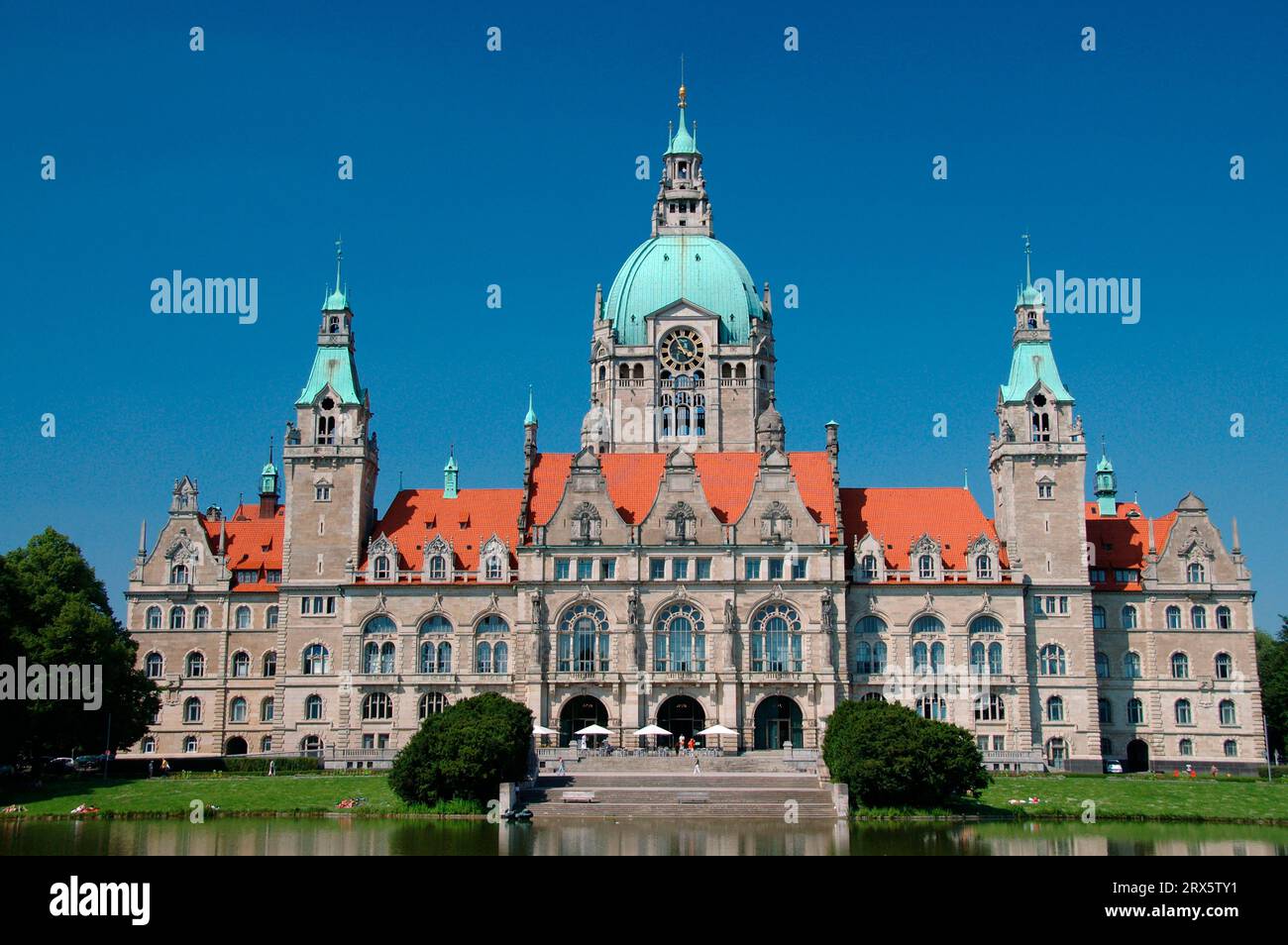 New Town Hall at the Maschteich, Trammplatz, Hanover, Lower Saxony ...