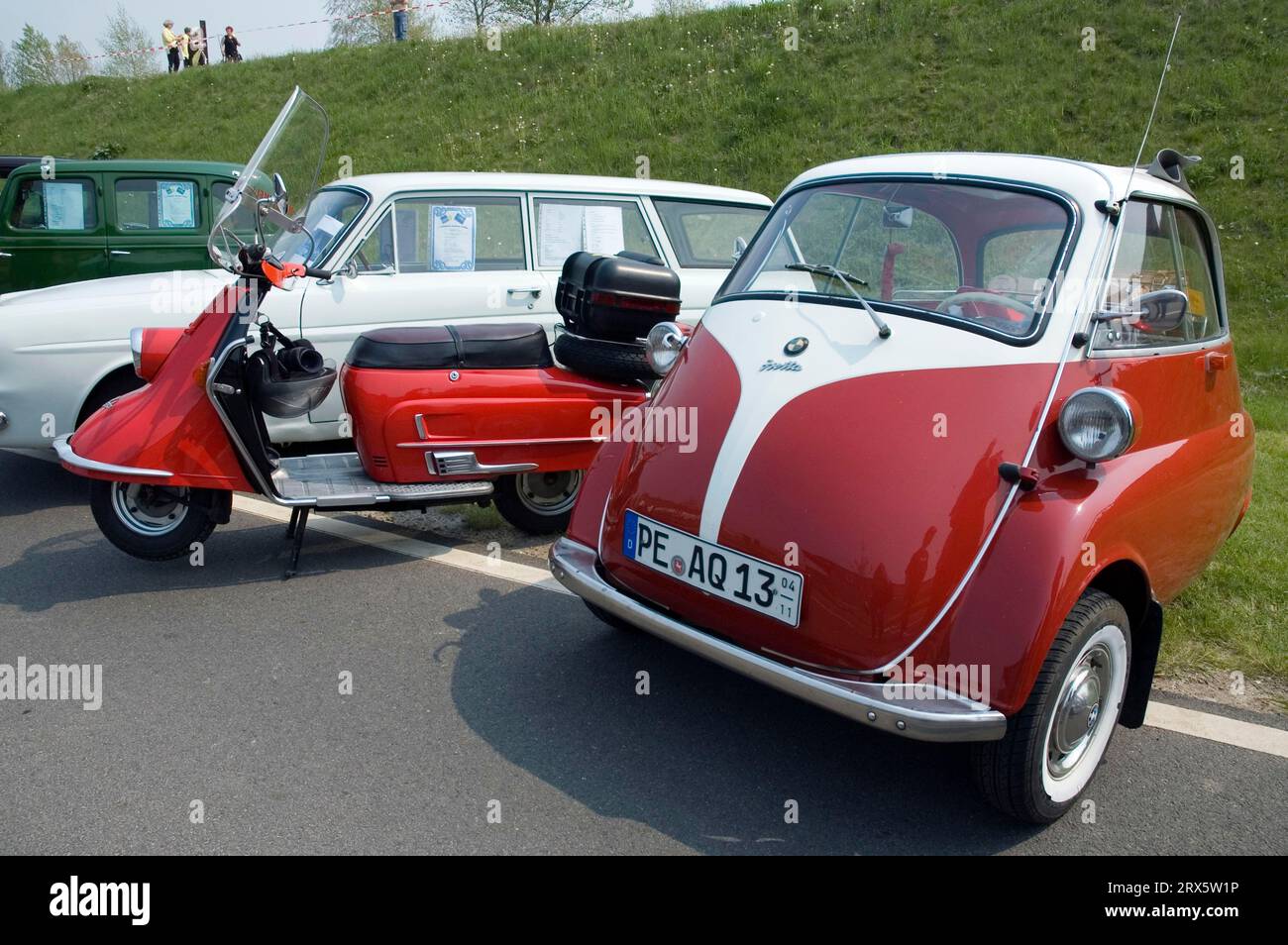 Bmw roller hi-res stock photography and images - Alamy