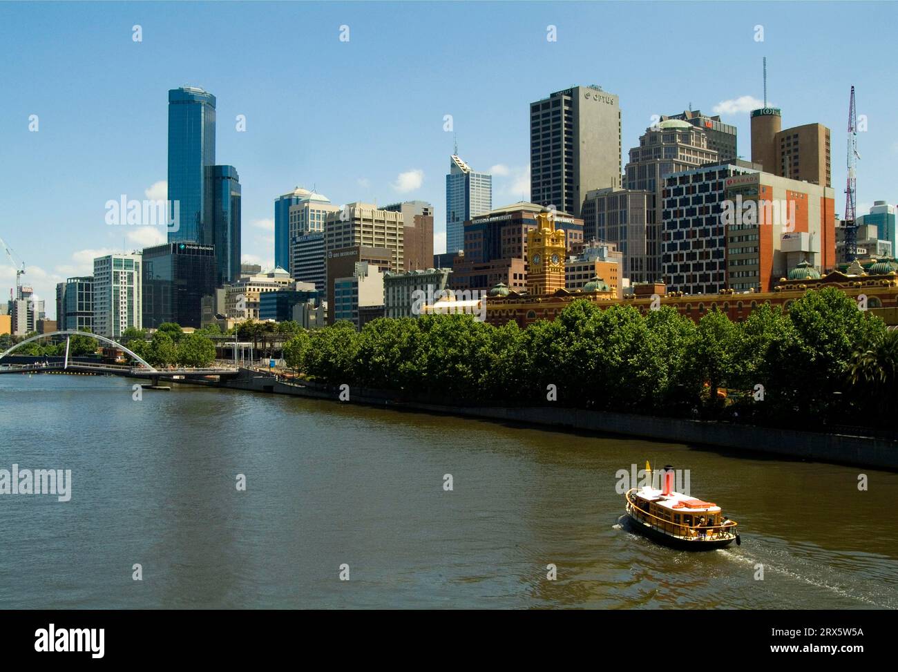 Boat on the Yarra and Melbourne skyline, -River, River, Victoria ...