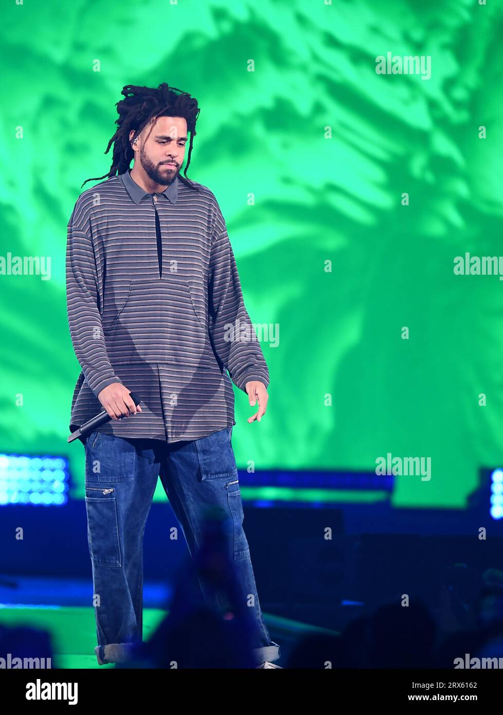 J cole 2023 hi-res stock photography and images - Alamy
